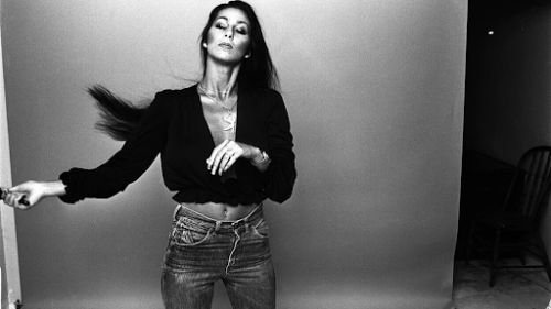 When Cher Went Solo: Revisiting her 1975 TIME Magazine Cover - MGRM